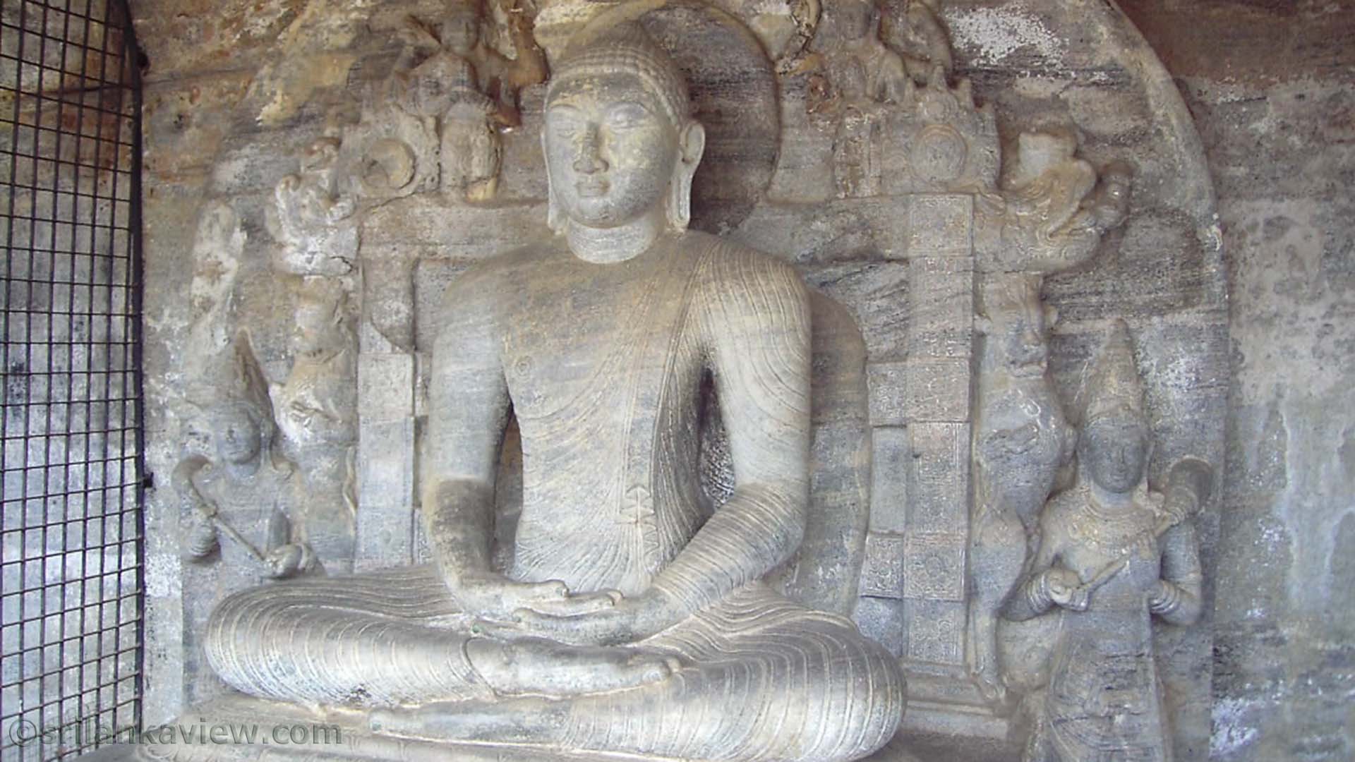 Polonnaruwa Gal Vihara-renowned for four magnificent Buddha statues ...