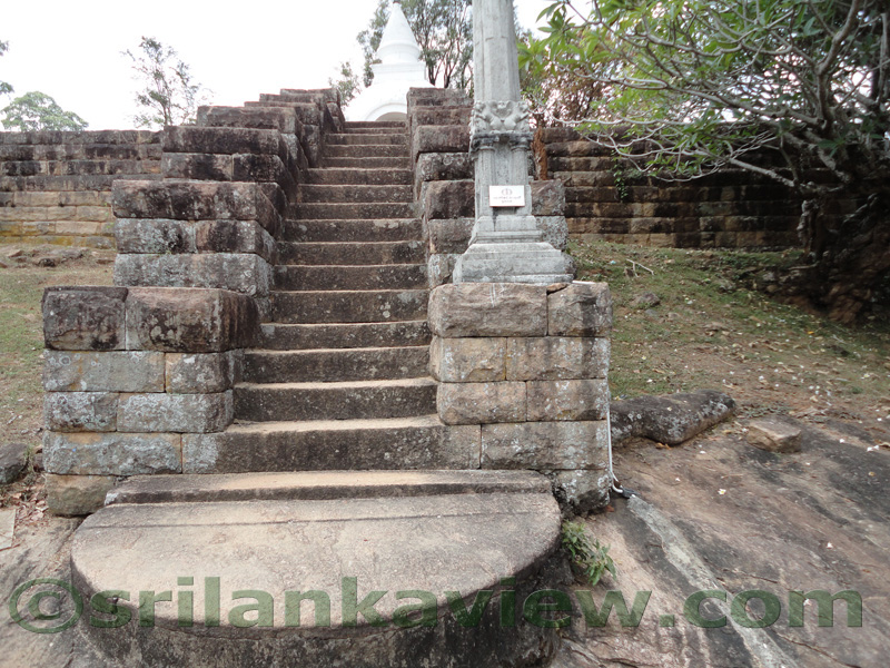 SrilankaView, Ridi Vihara , (The Silver Temple) , Sri Lanka